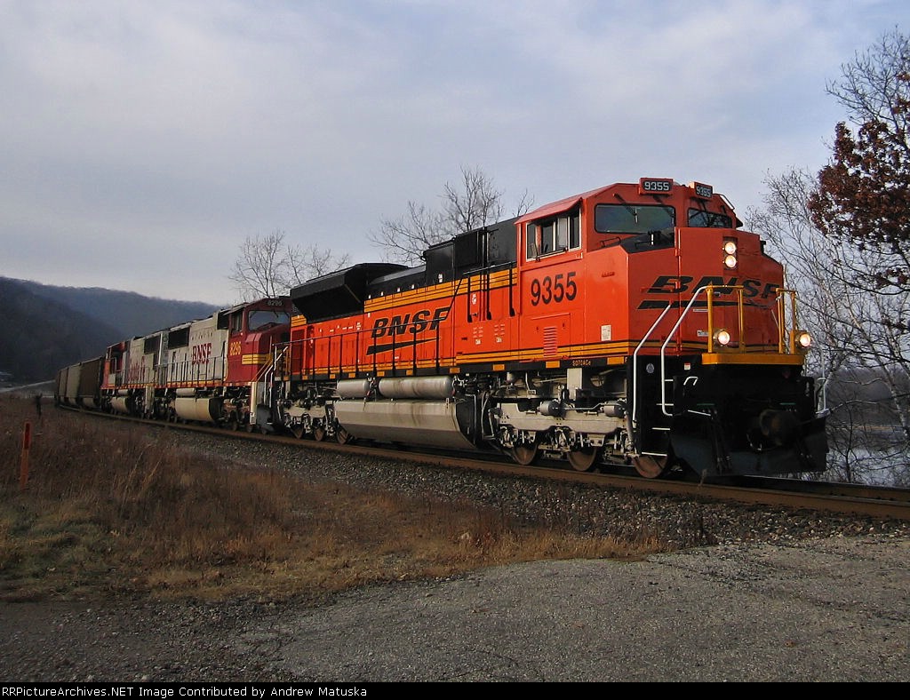 BNSF 9355